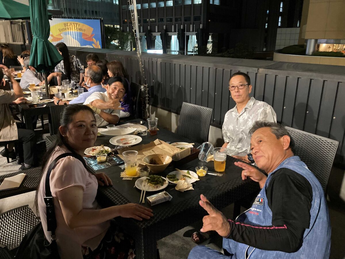 【報告】2023年8月25日東部分会夏のビアガーデン交流会＠FOOD HALL BLAST! TOKYO – 東京土建 渋谷支部